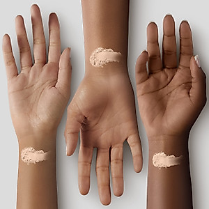 COVERGIRL Professional Loose Finishing Powder, Translucent Fair, 0.7 Fl Oz, Sets Makeup, Controls Shine, Won't Clock Pores, Small Compact, Lightweight Formula