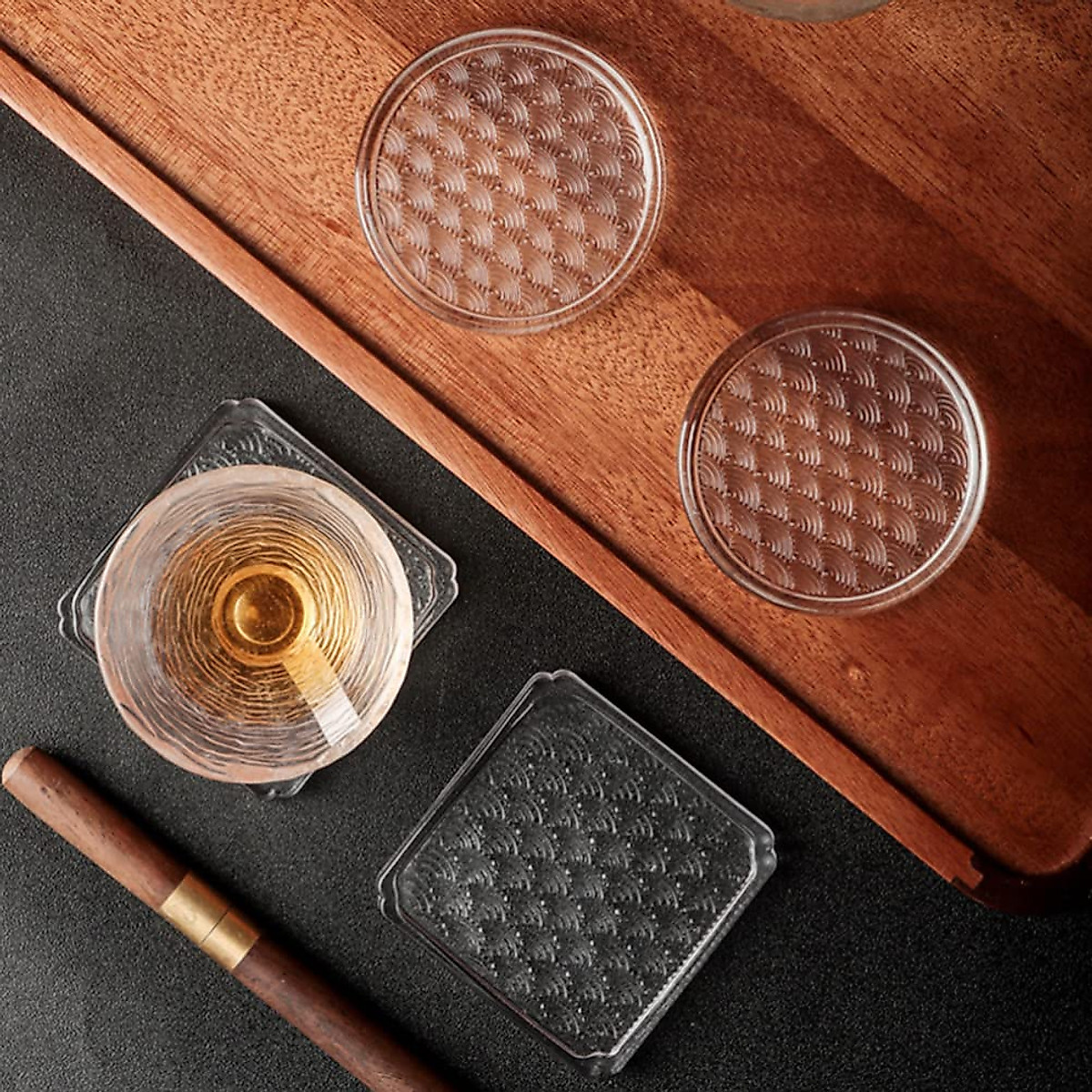 Cabilock 2pcs Glass Tea Coaster Cup Mug Pad Tea Bag Saucers Dessert Dishes Coasters Gold Bars Car Coaster Costers Seasoning Dish Mug Saucers Gongfu Tea Saucer Crystal Coaster Round Decorate