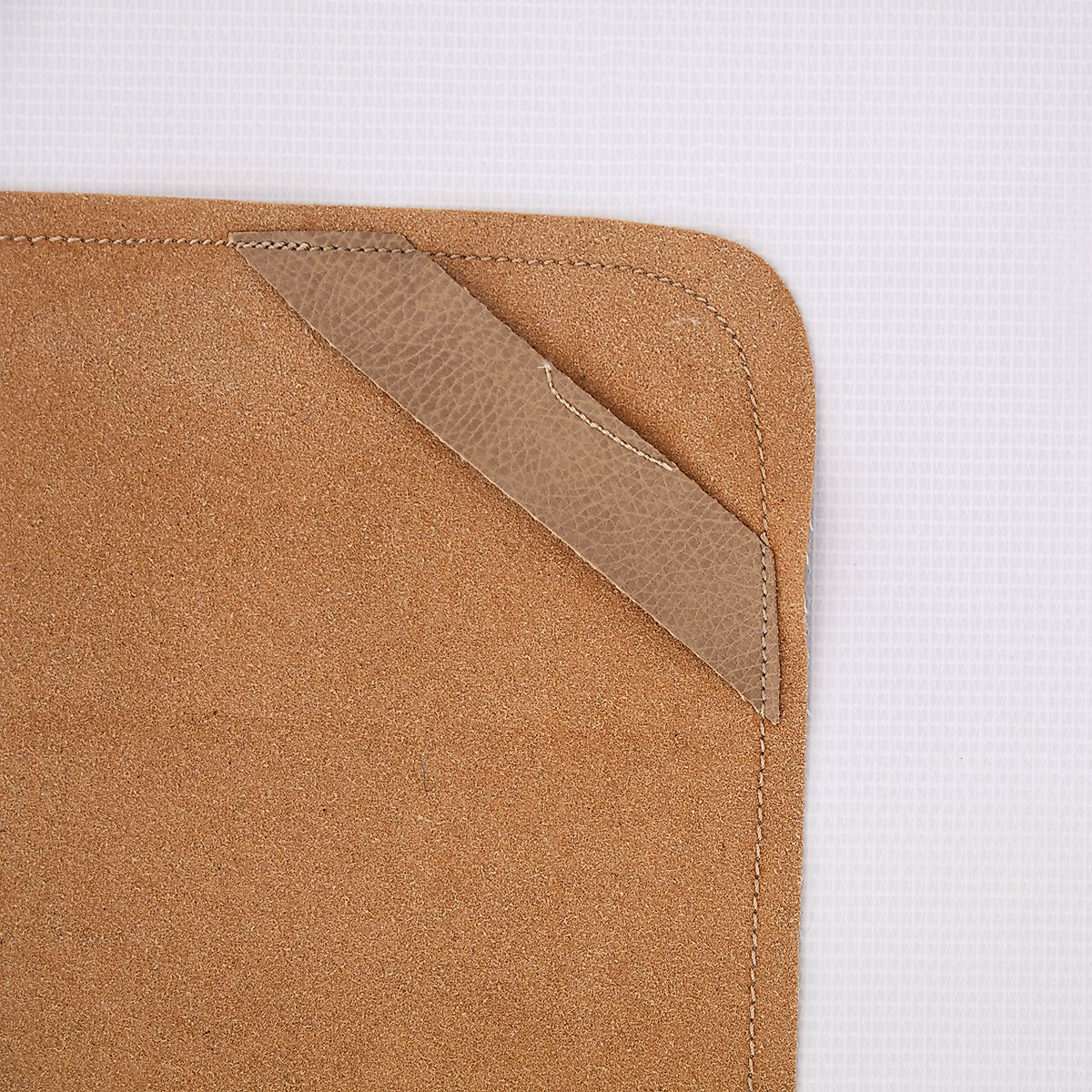 Sonder Leather Baby Changing Mat - Multipurpose Portable Waterproof Diaper Pad - Compact for Travel - Deluxe Leather Diaper Changer - Size 14" by 22" (Ivory)