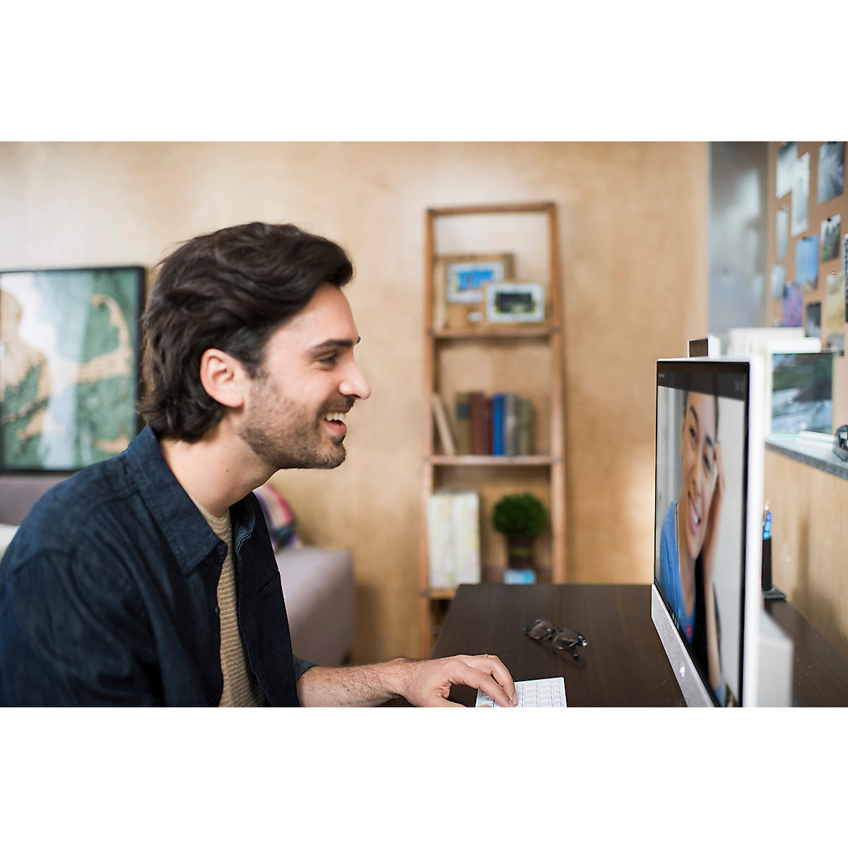 HP Pavilion 24-xa0024 AIO - 23.8" Touch FHD - i5-8400T - 12GB Memory - 256GB SSD - White