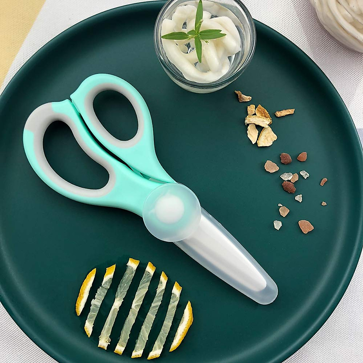Baby Food Scissors Ceramic，Portable Baby Food Scissors without BPA With Box And Dust Cover (Green)