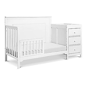 Carter's by DaVinci Dakota 4-in-1 Crib and Changer Combo in White