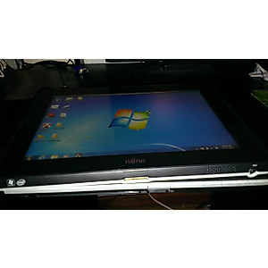 Fujitsu STYLISTIC Q550 10.1" 1280 x 800 LED Net-tablet PC - Atom Z670 1.50 GHz 62GB SSD 2GB RAM Q550-62GB-02