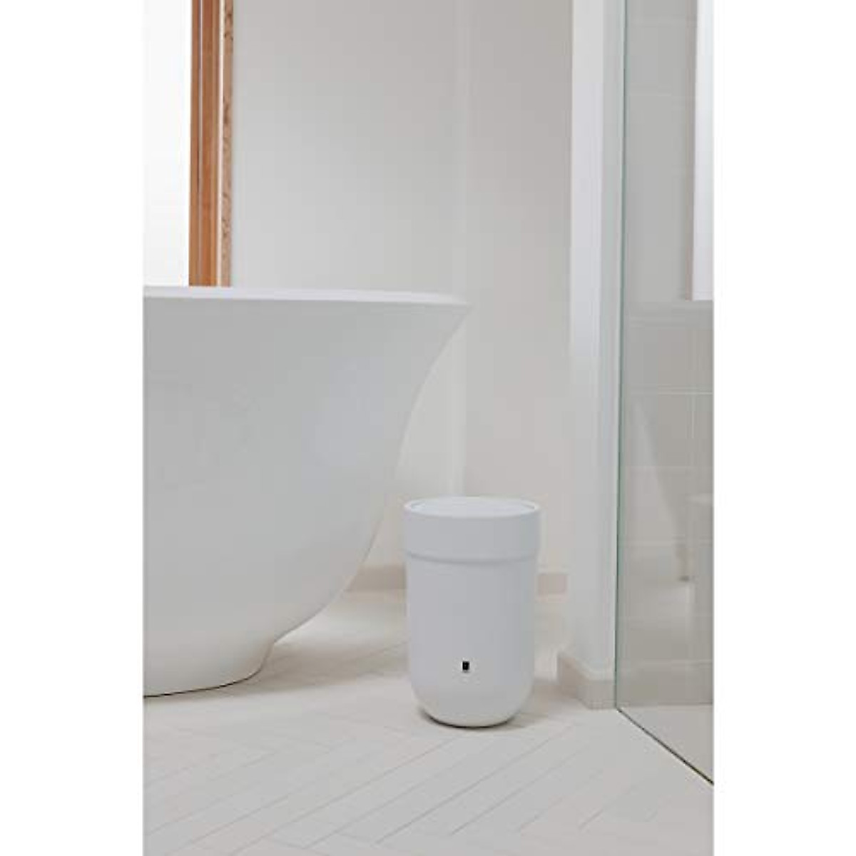 Umbra Touch Waste Can, Small Trash Can with Lid, Swing Lid Waste Basket, Garbage Can with Lid for Washroom/Bathroom, White