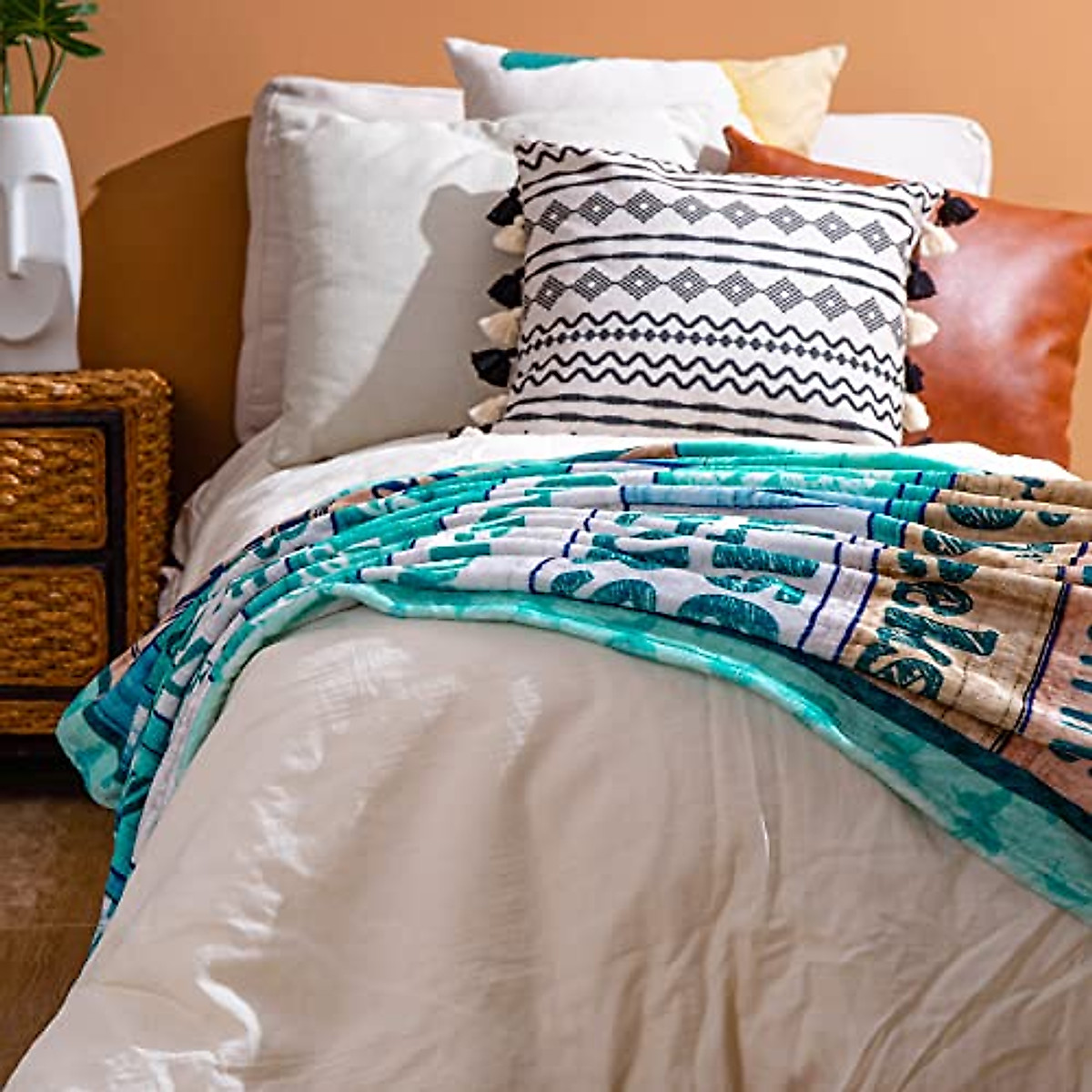 Winkwarm 20th Birthday Decorations for Her 20th Birthday Gifts for Her Him 20 Year Old Girl Boy Gift Ideas 20th Happy Birthday Gifts for Women Daughter Son Girl Boy Flannel Throw Blanket 60"X50"