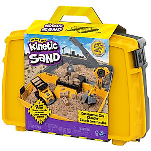 Kinetic Sand, Construction Site Folding Sandbox with Toy Truck and 2lbs of Play Sand, Sensory Toys for Kids Ages 3 and up