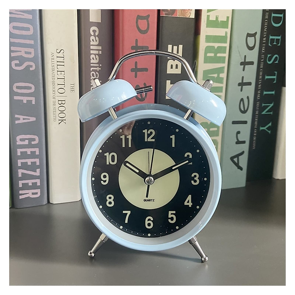 GRFIT Alarm Clock Silent Non-Ticking Quartz 4 Inches Battery Operated Twin Bell Loud Alarm Clock with Backlight for Bedroom Living Room Clock for Bedrooms (Color : 4)