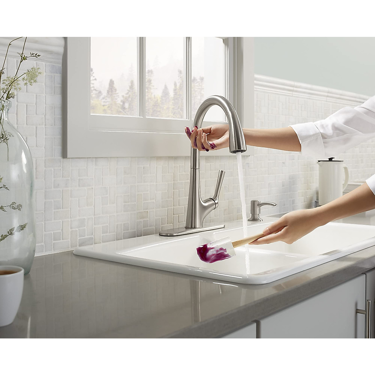 Kohler R77748-SD-VS Malleco Touchless Pull Down Kitchen Sink Faucet with Soap/Lotion Dispenser, Vibrant Stainless