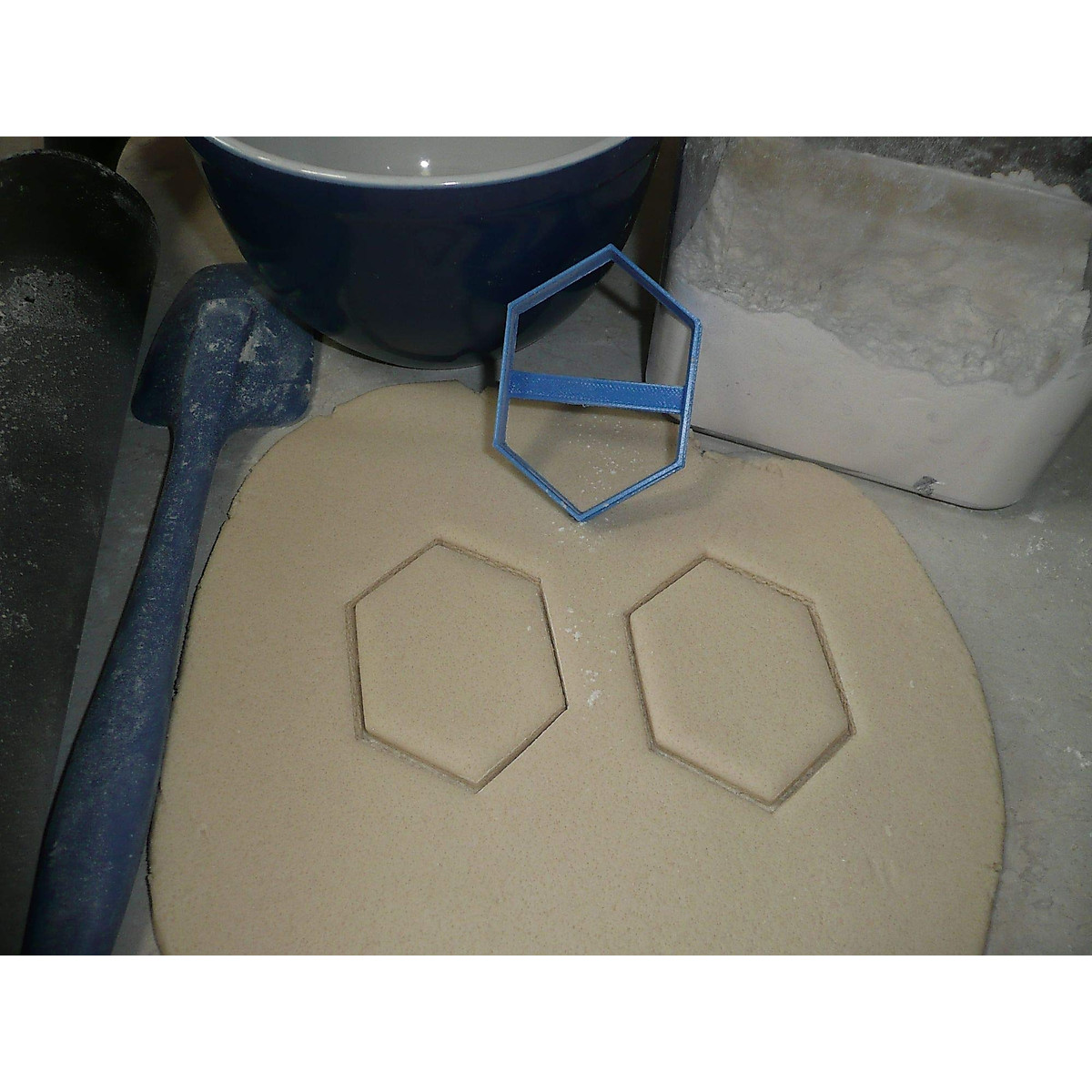LONG HEXAGON OUTLINE SIX SIDED POLYGON SHAPE FRAME COOKIE CUTTER MADE IN USA PR3831