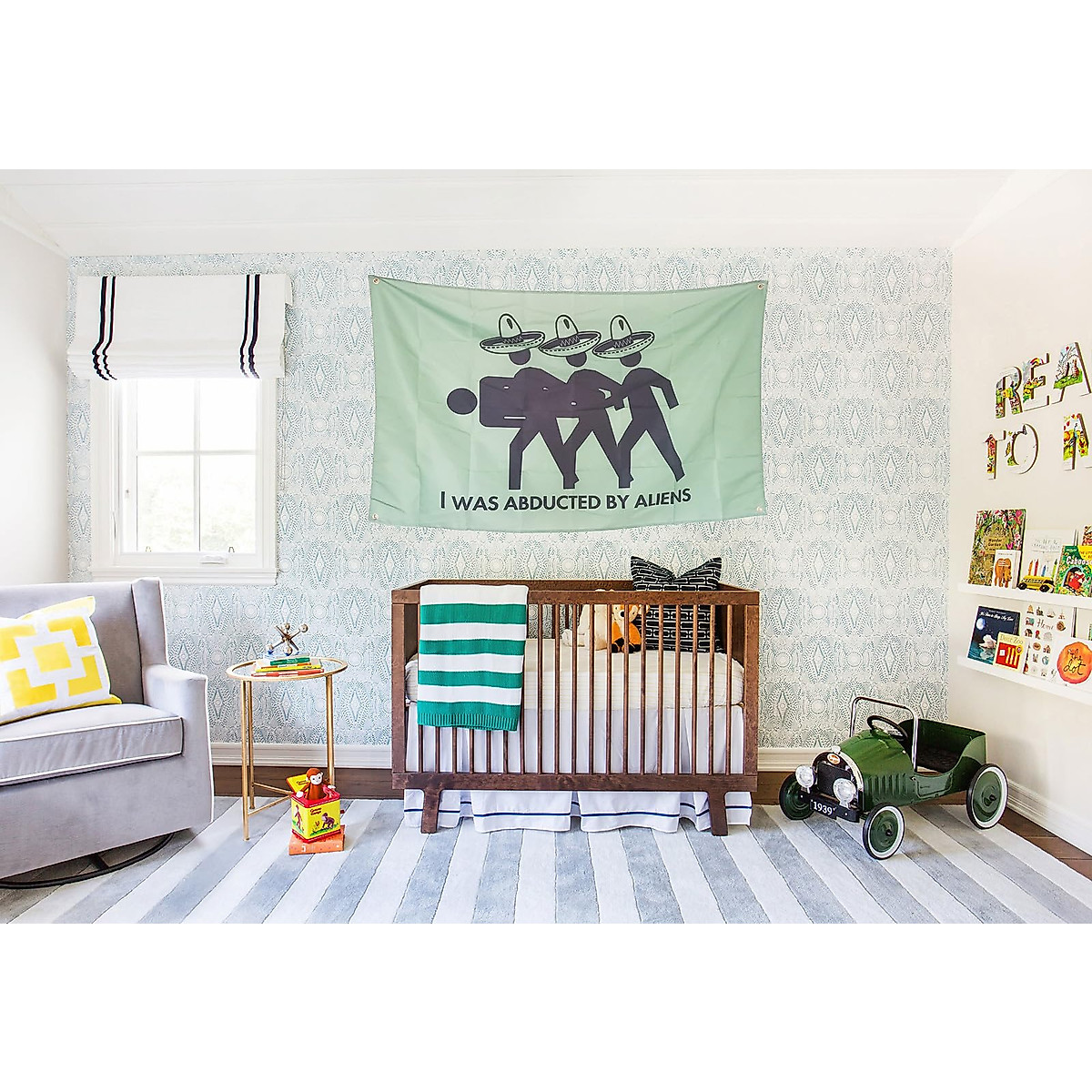 OINEIZ I Was Abducted By Aliens Funny Flags for Room Guys Teen College Dorm, 3x5 Outdoor Meme Cool Flags Boys Man Cave Fun Cheap Party Bedroom Frat House Wall Décor (Green-2)