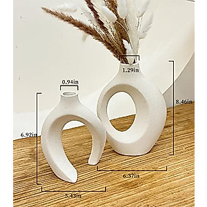 GOLDTIMO White Ceramic Vase, Modern Home Décor Vase Set of 2, Circle Matte Hollow Donut Pampas Flower Vases Nordic Boho Ins Style for Wedding Dinner Table Living Room Office Bedroom décor