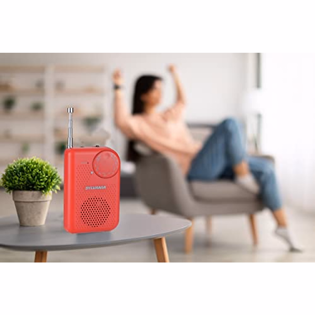 Portable AM/FM Pocket Radio With Built-In Speaker, Red