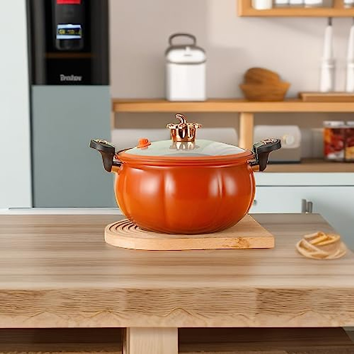 Micro Pressure Cooker, Time Saving Non Stick Micro Pressure Soup Pot Easy To Clean Wrought Iron Multifunctional 8L Large Capacity for Kitchen (28cm)