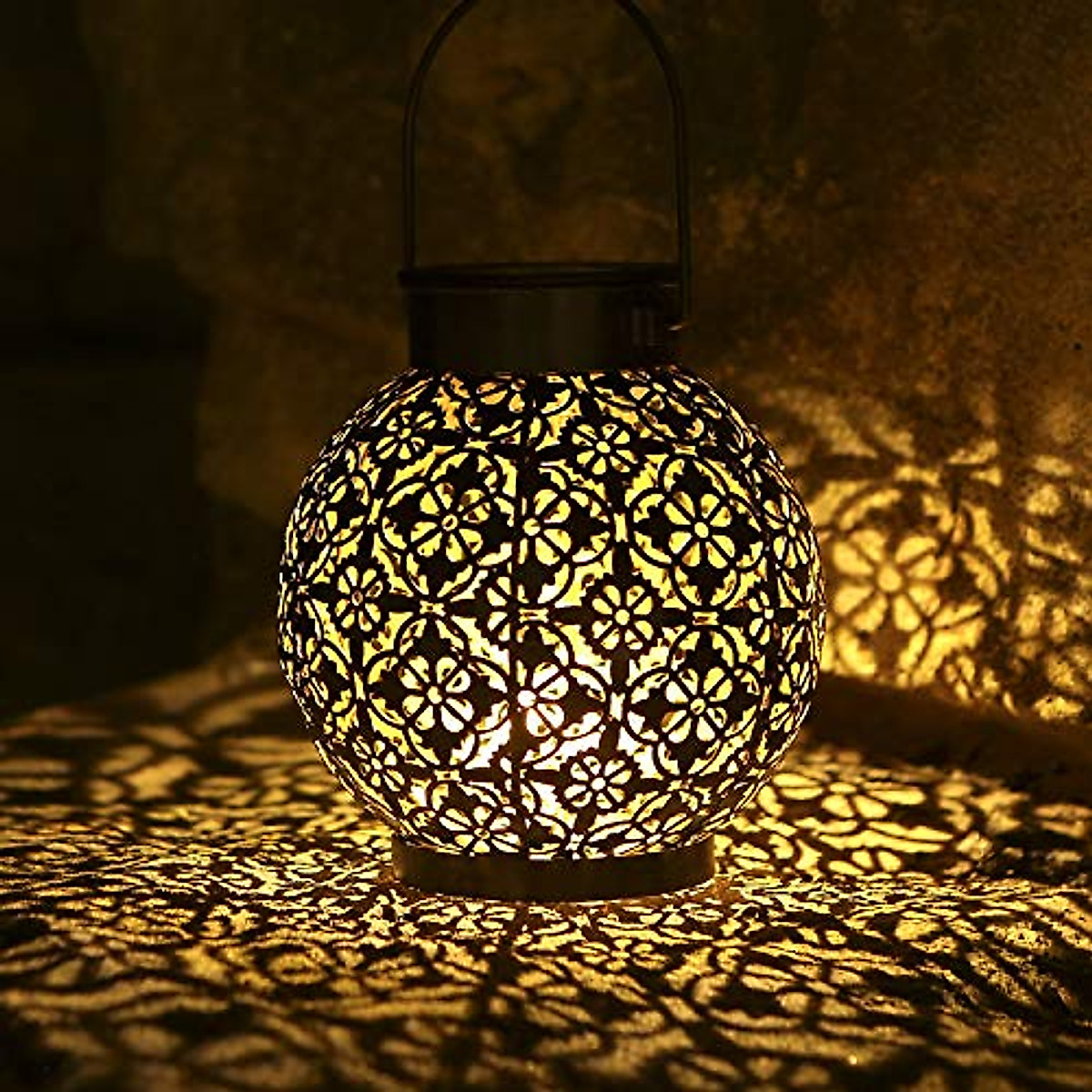 Solar Lanterns Outdoor, Shineslay Solar Lanterns Outdoor IP44 Waterproof, 1 Pack Hollowed-Out Metal Retro Hanging LED Lights, Sensitive Lighting Control Lamp for Patio Courtyard Balcony Garden