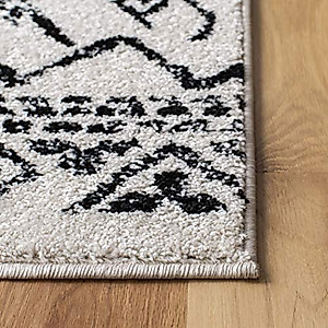 Safavieh Tulum Collection 2' x 4' Ivory/Black TUL268D Moroccan Boho Distressed Non-Shedding Entryway Living Room Foyer Bedroom Accent Rug