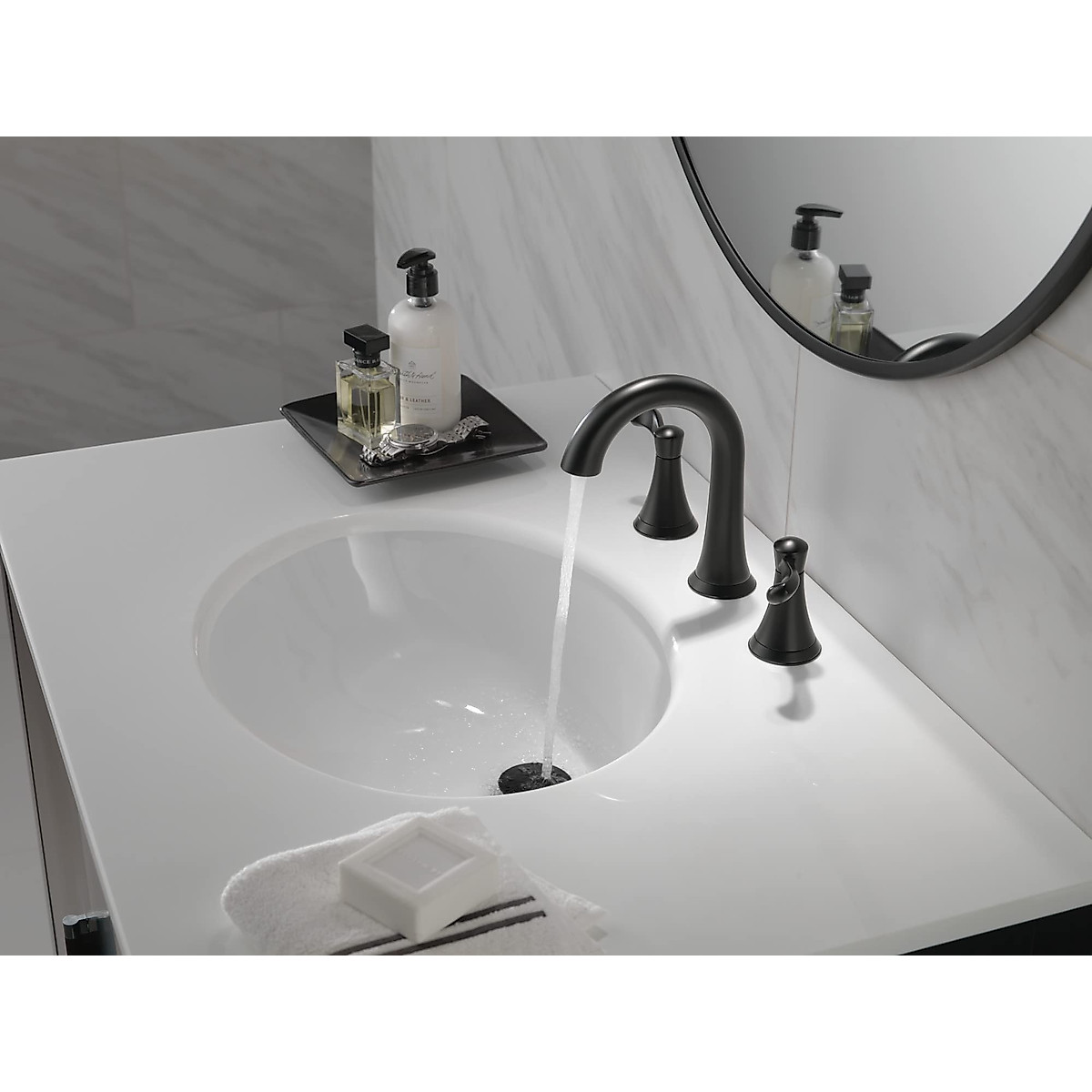 Delta Faucet Esato Widespread Bathroom Faucet 3 Hole, Matte Black Bathroom Faucet, Bathroom Sink Faucet, Drain Assembly Included, Matte Black 35897LF-BL