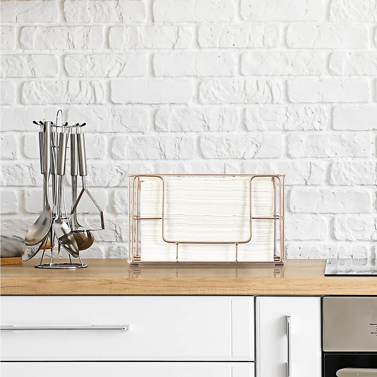 MyGift Wall Mountable Copper Tone Metal Wire Dispenser for Z-Fold, C-Fold and Trifold Paper Towels, Tabletop or Hanging Folded Disposable Hand Towel Tray Holder Rack