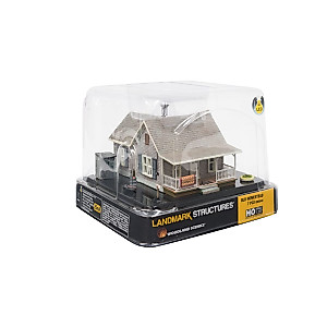 Woodland Scenics BR5040 Old Homestead HO by Woodland Scenics