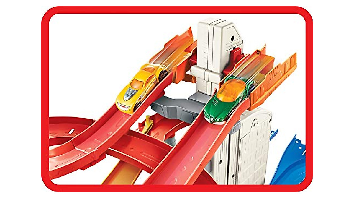 Hot Wheels Auto Lift Expressway - Ultimate Racing Fun