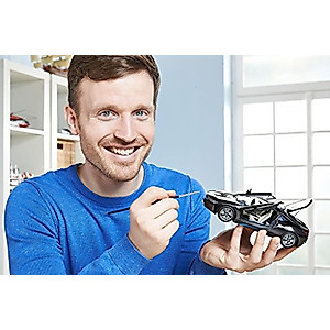 Revell Germany 1/24 BMW I8 Model Kit