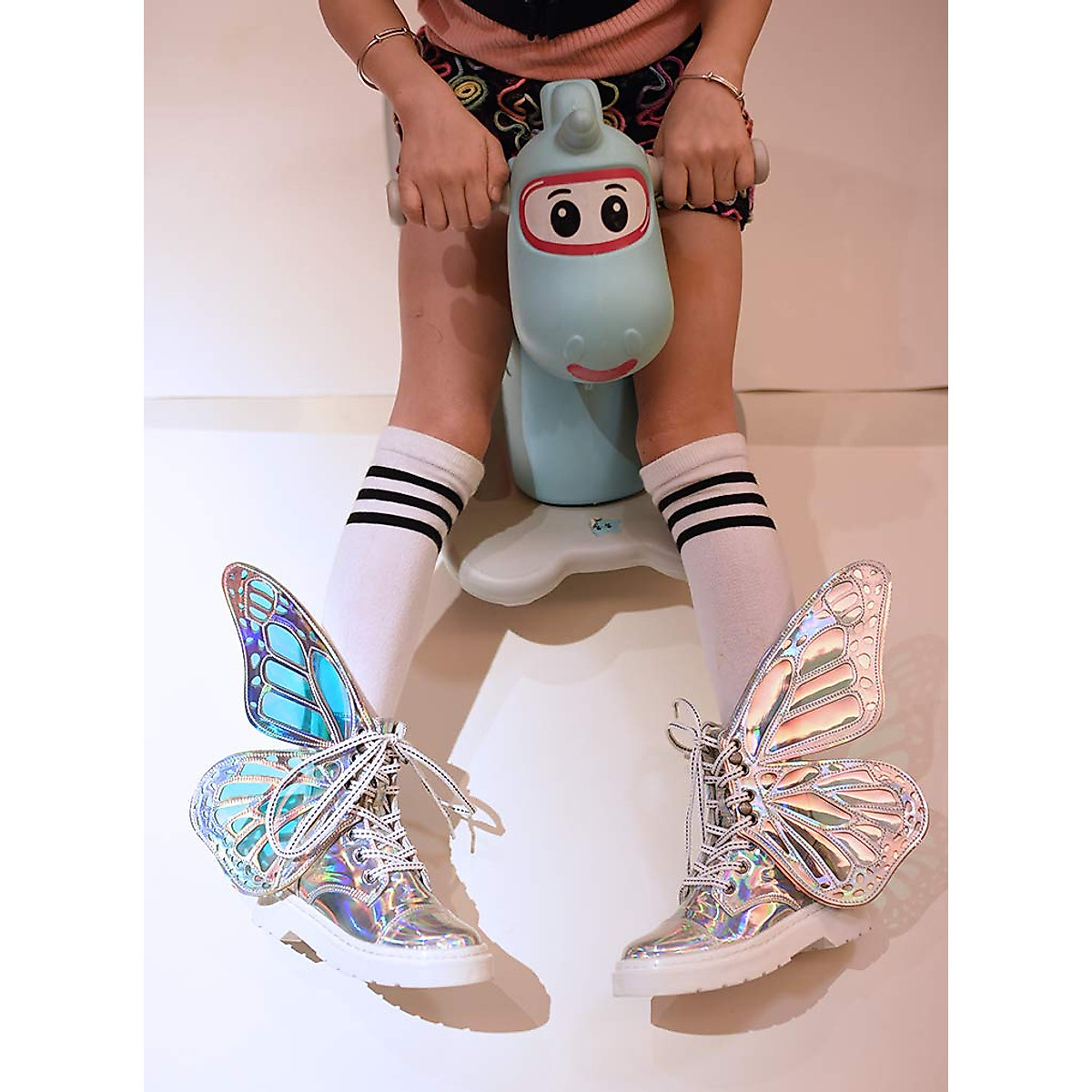 Laser Leather Holographic Vinyl Fabric Reflective Faux PU Leather for Clothing Bags DIY Bow Craft 11.8x53"