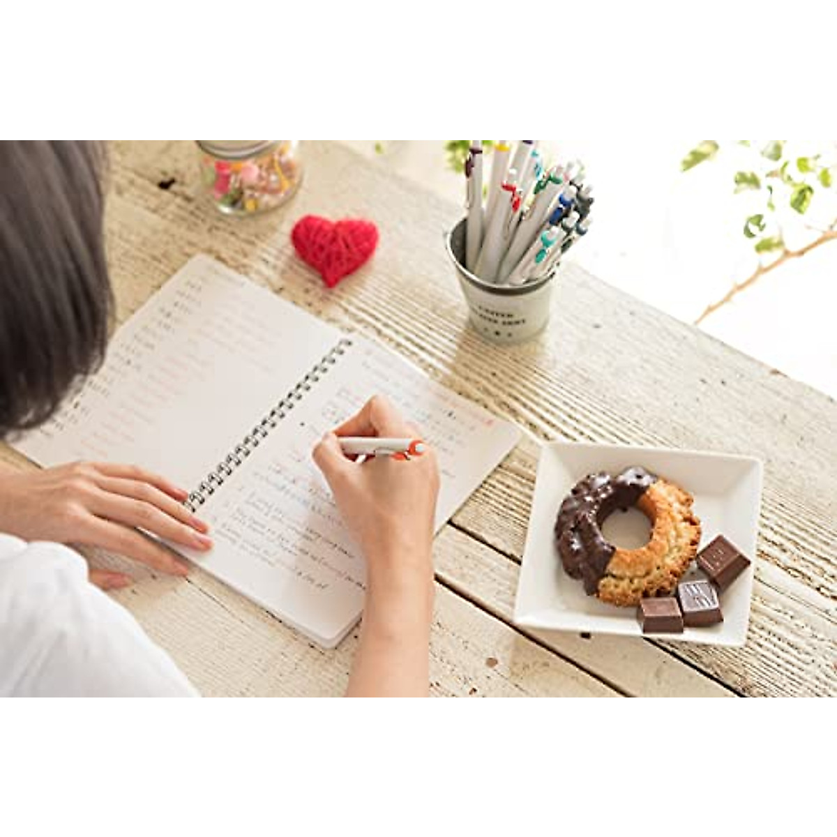 Uniball One Gel Pen 5 Pack, Black Pens and Blue Pens, Medium 0.7mm Gel Pens, Fine Point, Smooth Writing Pens, Home Office Supplies by Uni-ball, Ink Pens, Ballpoint Pens, Bulk Pens for Journaling