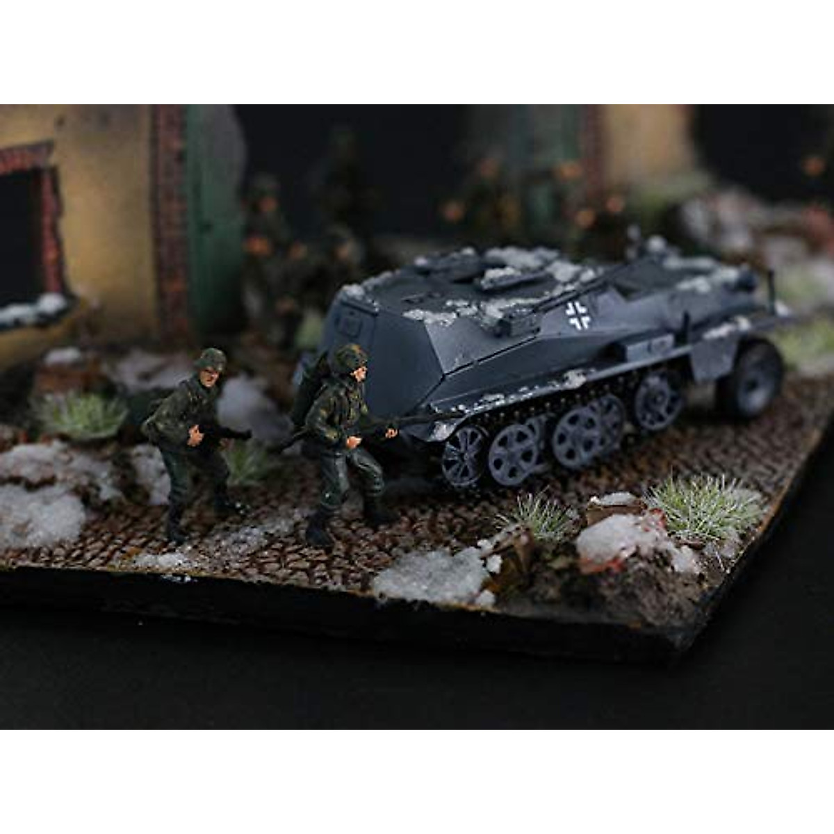 78 Pcs Melting Snow Static Grass Tufts Model Grass Tufts Artificial Grass Miniature Railway War Gaming Scenery Railroad Modelling Diorama Miniature Hobby Tabletop (Green)