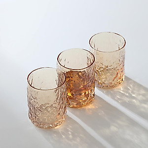 Whiskey Glasses Set 4, Amber Colored Rocks Glasses, 9 oz Old Fashioned Glass for Whisky, Scotch, Bourbon, Rum and Cocktail, Unique Gift for Wedding, Birthday and Anniversary, Lowball Drinking Glasses