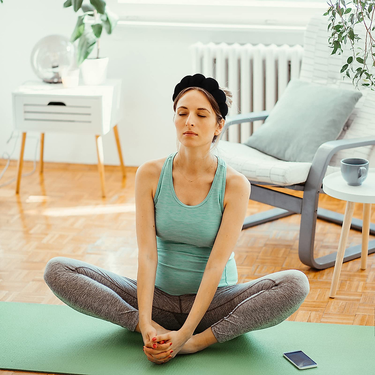 WHAVEL 3 Pack Spa Headband Skincare Headbands, Makeup Headband Sponge Terry Cloth Headbands Face Wash Headband Puffy Hair Band for Washing Face Women Girls (Khaki, Brown, Black)