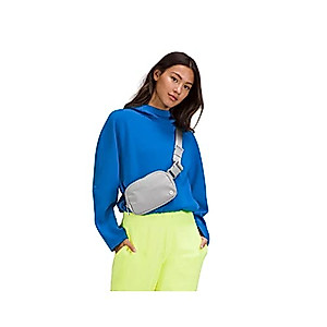 Lululemon Athletica, Lululemon Everywhere Belt Bag 1L (Silver Drop)
