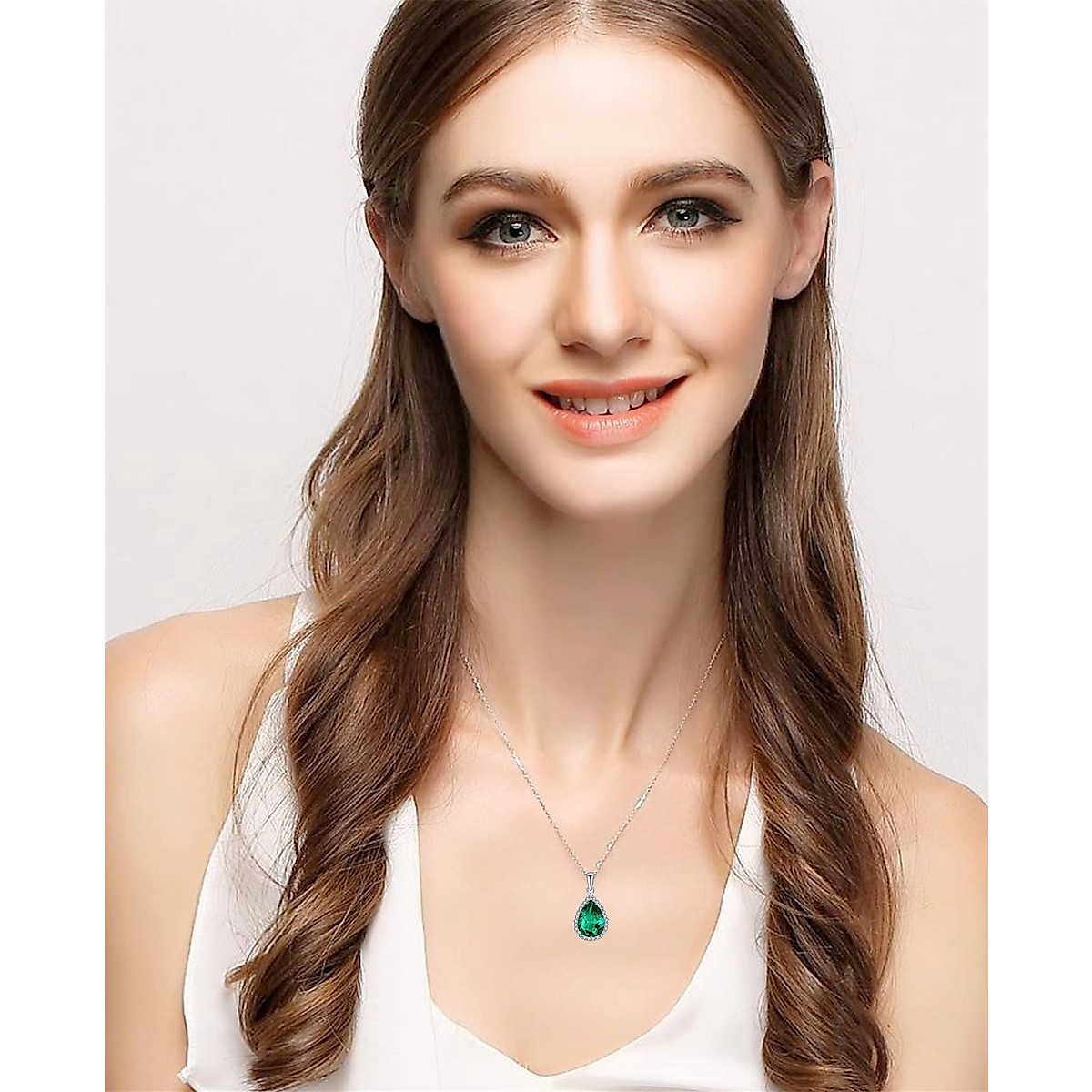 VONSSY Green Pendant Necklace | Waterdrop Oval Teardrop Pendant Necklace | Clover XMAS Tree Pendant Necklace