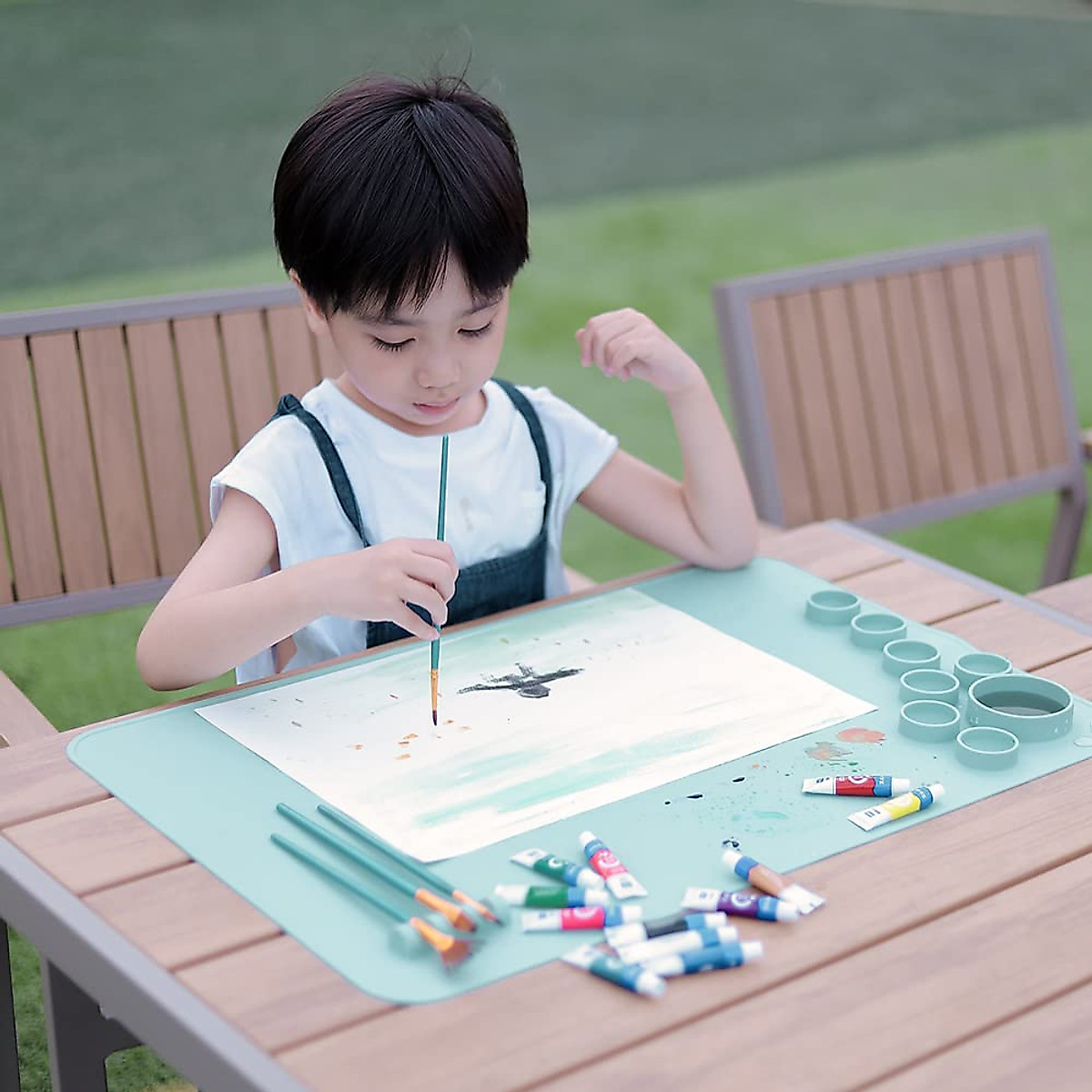 Silicone Craft Mat, 23.62'' x 15.75'' Large Silicone Mat with Compartments Non-Slip Craft Mat for Art Painting, Resin Casting and Jewelry Making (Blue)