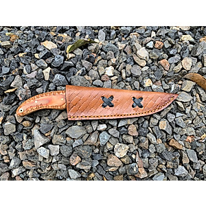 NUSHBA 014 handmade Damascus Steel Hunting Skinner knife with Cow Brown Leather Sheath Fixed blade knives for men