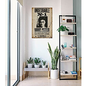 Harry Potter - Movie Poster/Print (Harry Potter Wanted - Undesirable No. 1) (Size: 24 inches x 36 inches) (Poster & Poster Strip Set)