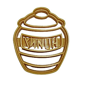 HONEY HUNNY POT WINNIE THE POOH CARTOON MOVIE BOOK COOKIE CUTTER MADE IN USA PR797