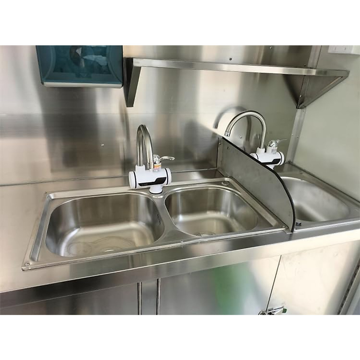 Mobile Food Trailer GL-FS250 Compact Shawarma, Coffee & Street Food Kiosk - 8.2 ft x 6.6 ft, Stainless Steel Work Table, Dual Sink, Water System, Electric Box - Ideal for Outdoor Catering and Events