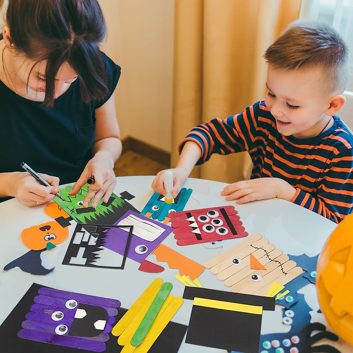 Porgaten Halloween Crafts Kits for Kids Unfinished Arts and Crafts Supplies DIY Halloween Toys Gifts Childrens Wood Craft Kits for Home School Classroom Halloween Activities