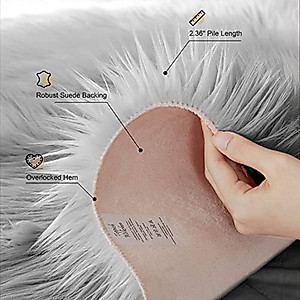 Teppich Wölkchen Faux Fur Rug | Sheep Skin Throw Rug | Washable Fluffy Area Rug, Fuzzy Shag Rug for The Living Room, Bedroom, Nursery Decor I Gray - 2x3ft Sheepskin