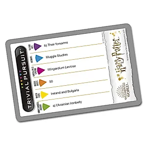Hasbro Gaming Trivial Pursuit: Wizarding World Harry Potter Edition Compact Trivia Game, 2+ Players, 600 Trivia Questions, 8+ (Amazon Exclusive)