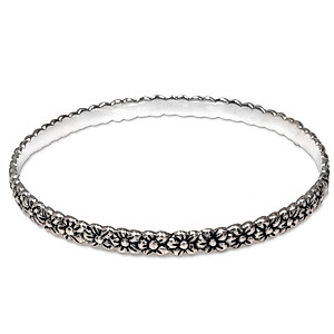 NOVICA Artisan Handcrafted Sterling Silver Bangle Bracelet Artisan Floral No Stone Indonesia [0.2 in W] ' Silver Garland'