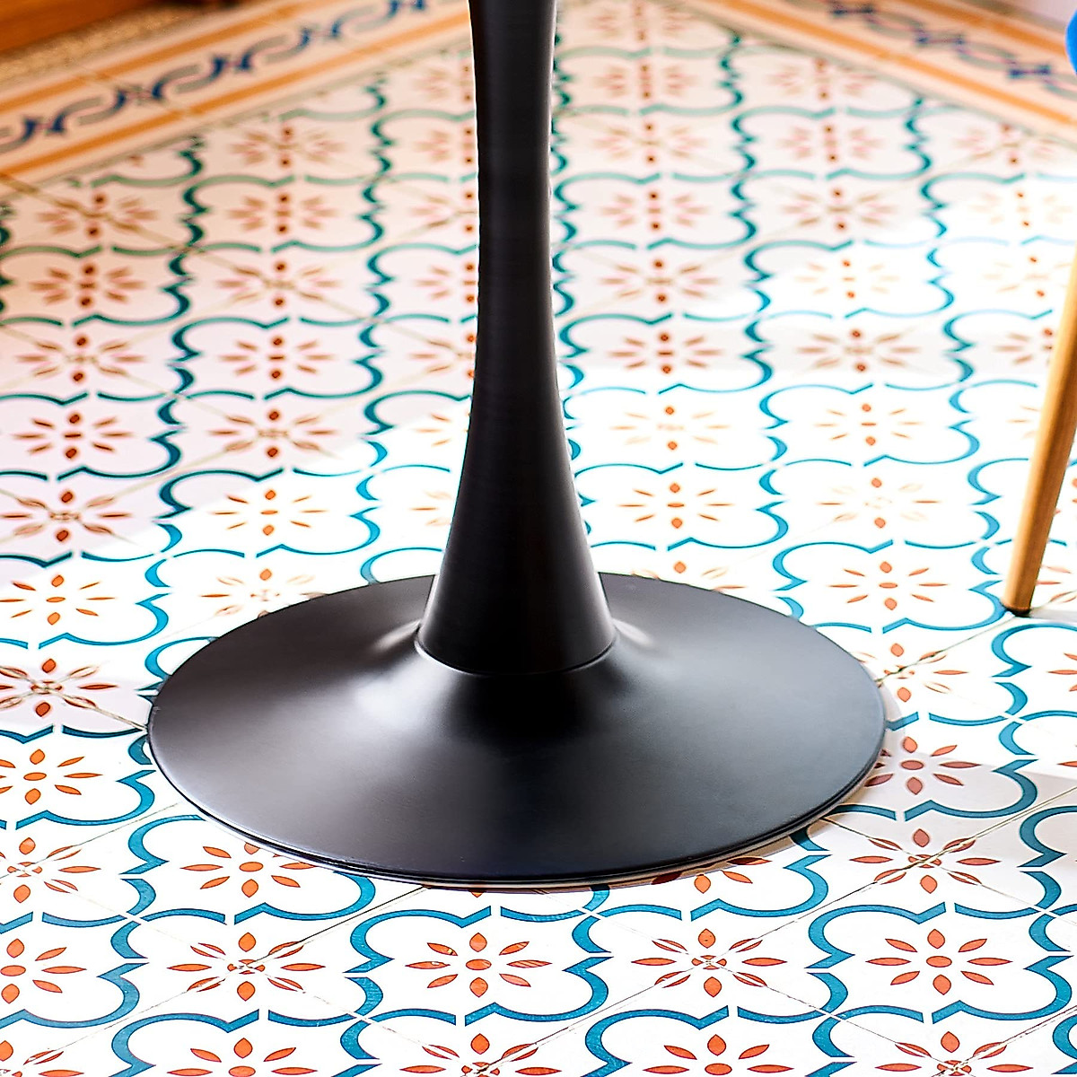 VONLUCE 32 Inch Tulip Table with Faux Marble Top for Kitchen Bar Patio and More, Modern Round Dining Table Living Room Accent Table with Metal Base and 165lb Capacity for 2-4, Black