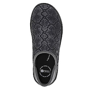 BZees Womens Getaway Slip-On Sneaker Grey Snake Print 6.5 M
