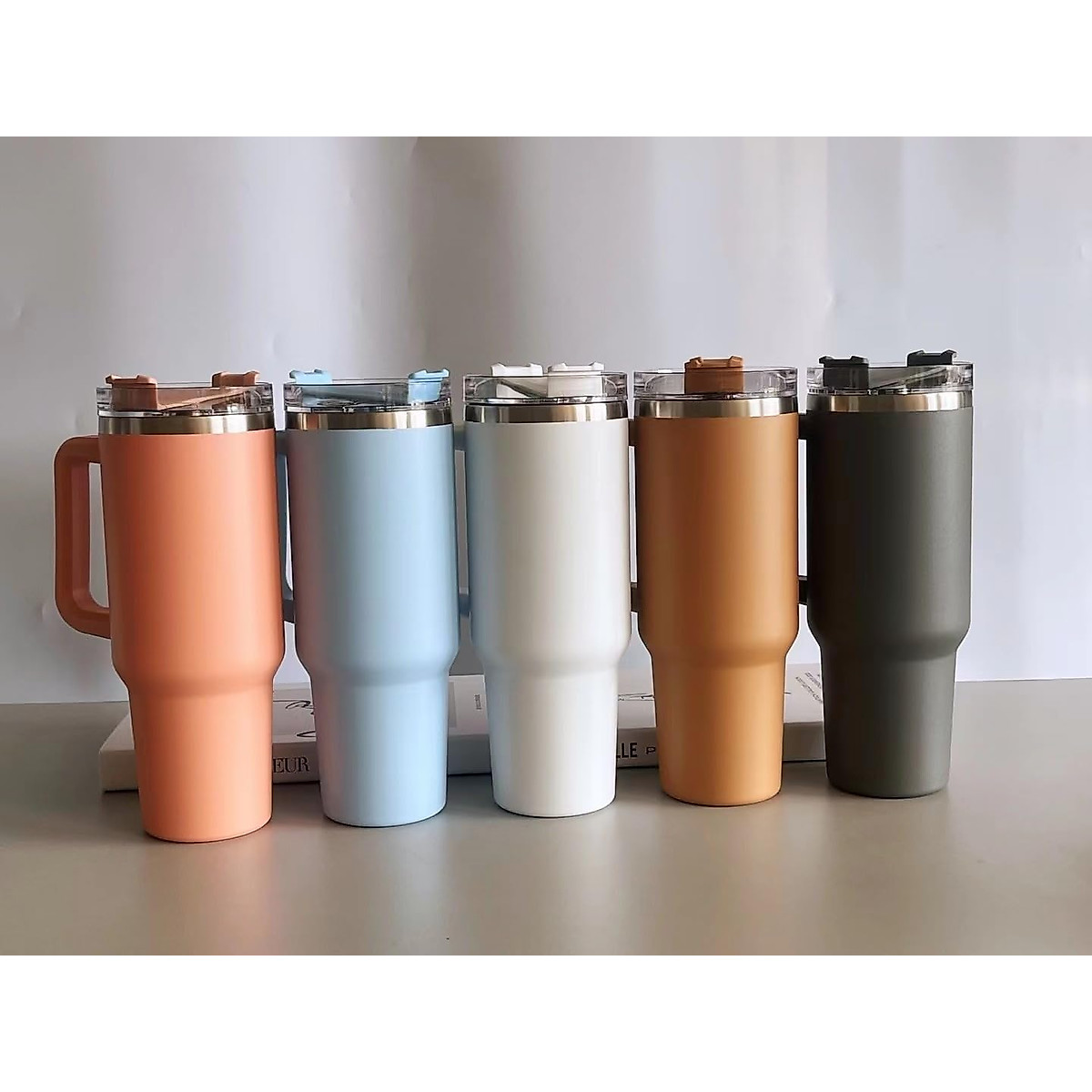 Generic Adventure Quencher 40 oz Tumbler With Handle And Straw Vacuum Insulated Stainless Steel Tumbler Thermo Cup (White)