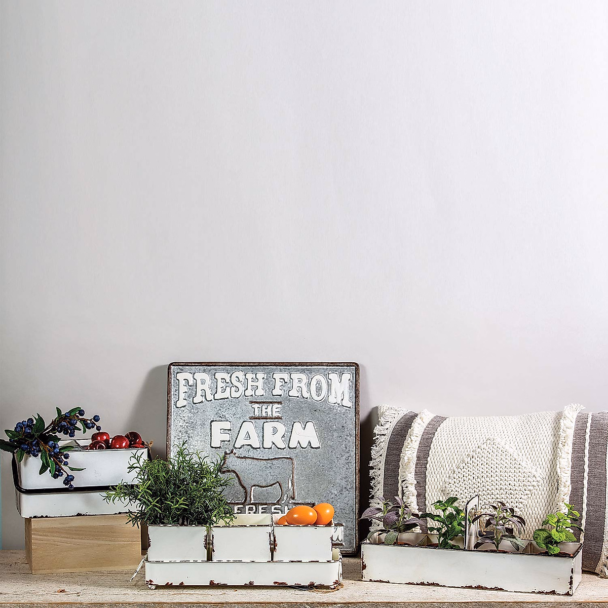 Foreside Home & Garden Rustic White Enamel Slotted Decorative Tray