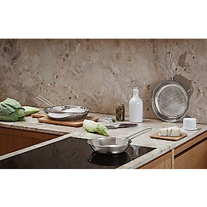 Eva Trio | Frying pan Ø 28 SS honeycomb | With "waffle bottom" - a special pattern that prevents food from baking | stainless steel