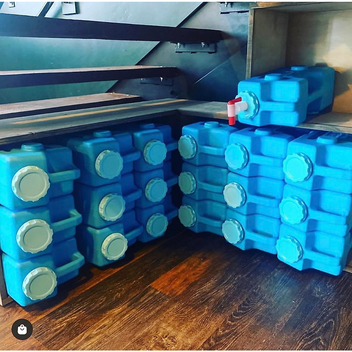 Sagan Life AquaBrick Emergency Water Storage Containers w Ventless Spigot Cap, 100% Leak Proof Guaranteed, Portable Stackable - Holds 3 Gal, Long Term Food Storage Holds 20 lbs, 6 Cont PK + Spigot