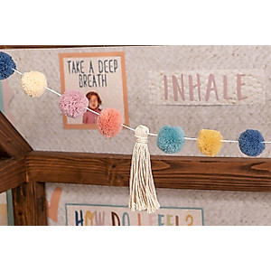 Teacher Created Resources Everyone is Welcome Pom-Poms and Tassels Garland (TCR7157)