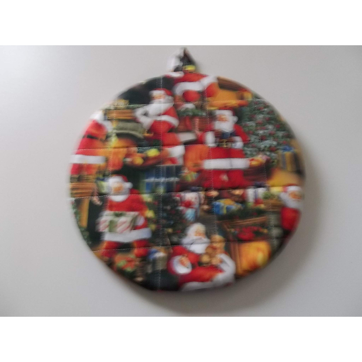 Christmas Pot Holders Santa Handmade Heat Resistant Double Insulated Quilted Hot Pads Trivets 9 Inches Round