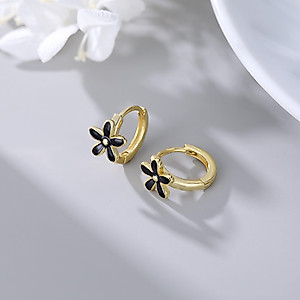 Reffeer Solid 925 Sterling Silver Daisy Flower Hoop Earrings Huggie for Women Black Flower Hoop Earrings Cartilage Helix Earrings (B-18K Gold)