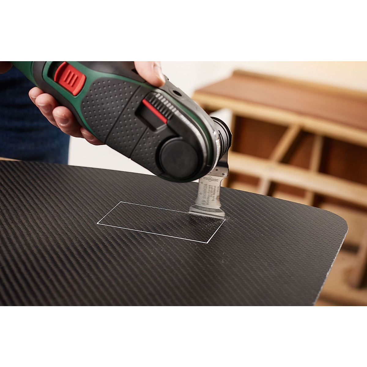 Bosch Professional 2609256F00 Plunge Carbide Blade AIZ 32 APT, Curved-Tec Starlock Accessories, Black